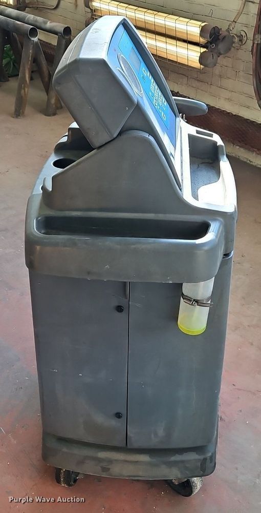Robinair Cooltech 34788 refrigerant recovery recycling machine in ...