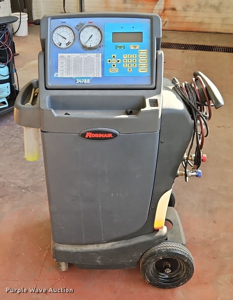 Robinair Cooltech 34788 refrigerant recovery recycling machine in ...