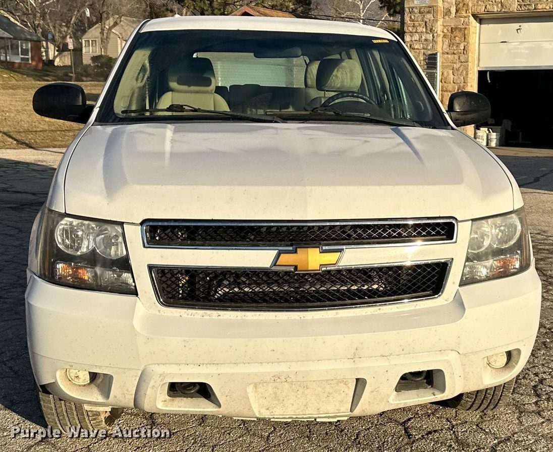2012 Chevrolet Suburban 1500 SUV in Topeka, KS | Item DQ6218 sold ...