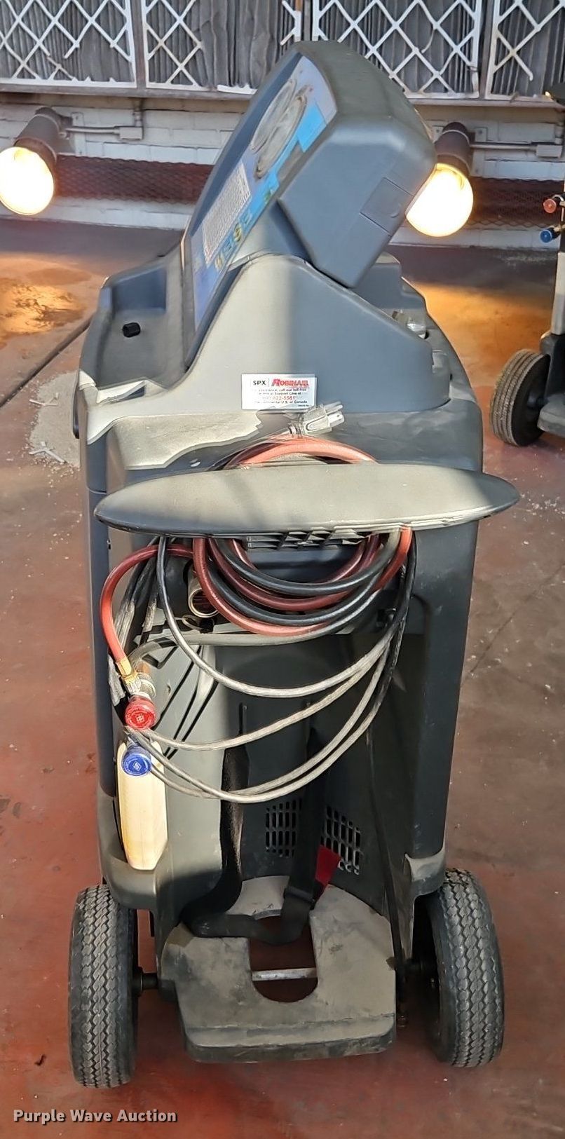 Robinair Cooltech 34788 refrigerant recovery recycling machine in ...