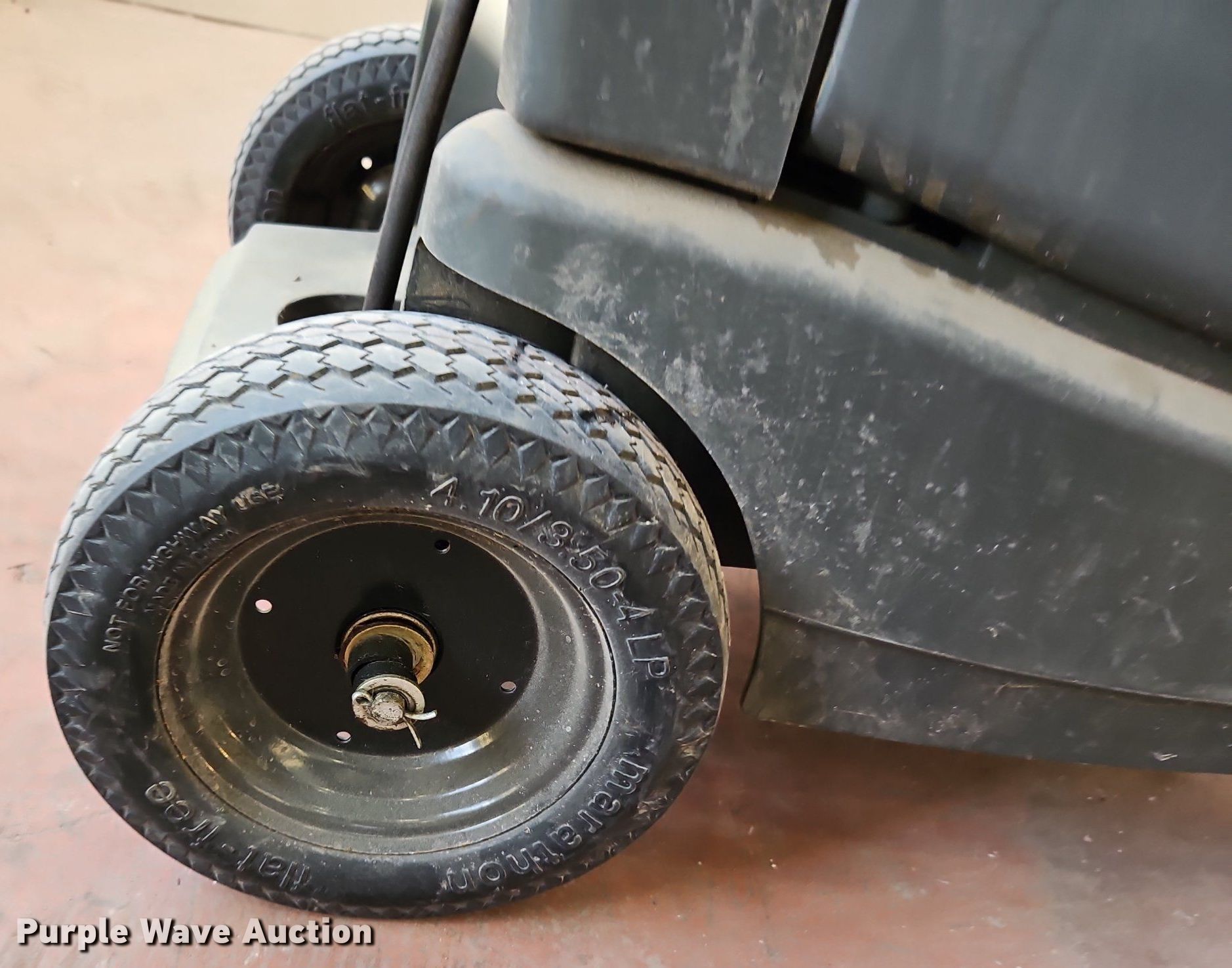 Robinair Cooltech 34788 refrigerant recovery recycling machine in ...