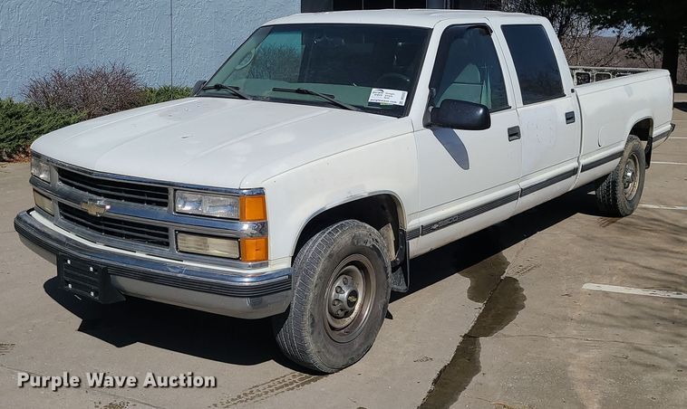 2000 Chevrolet C3500 Crew Cab pickup truck in Kansas City, MO | Item ...