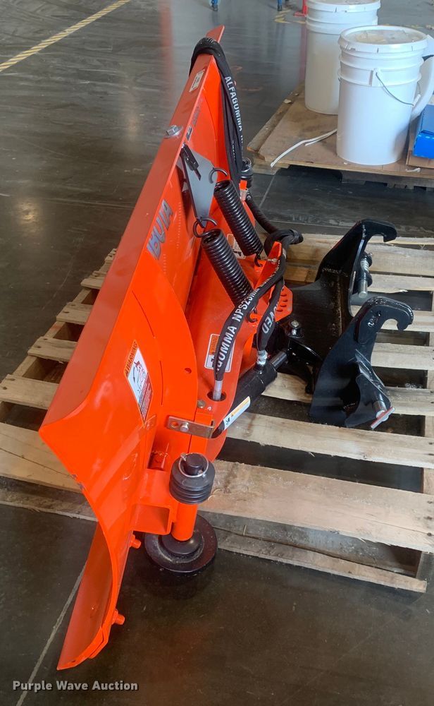 Kubota LX2972 snow blade in Grapevine, TX | Item KX9927 for sale ...