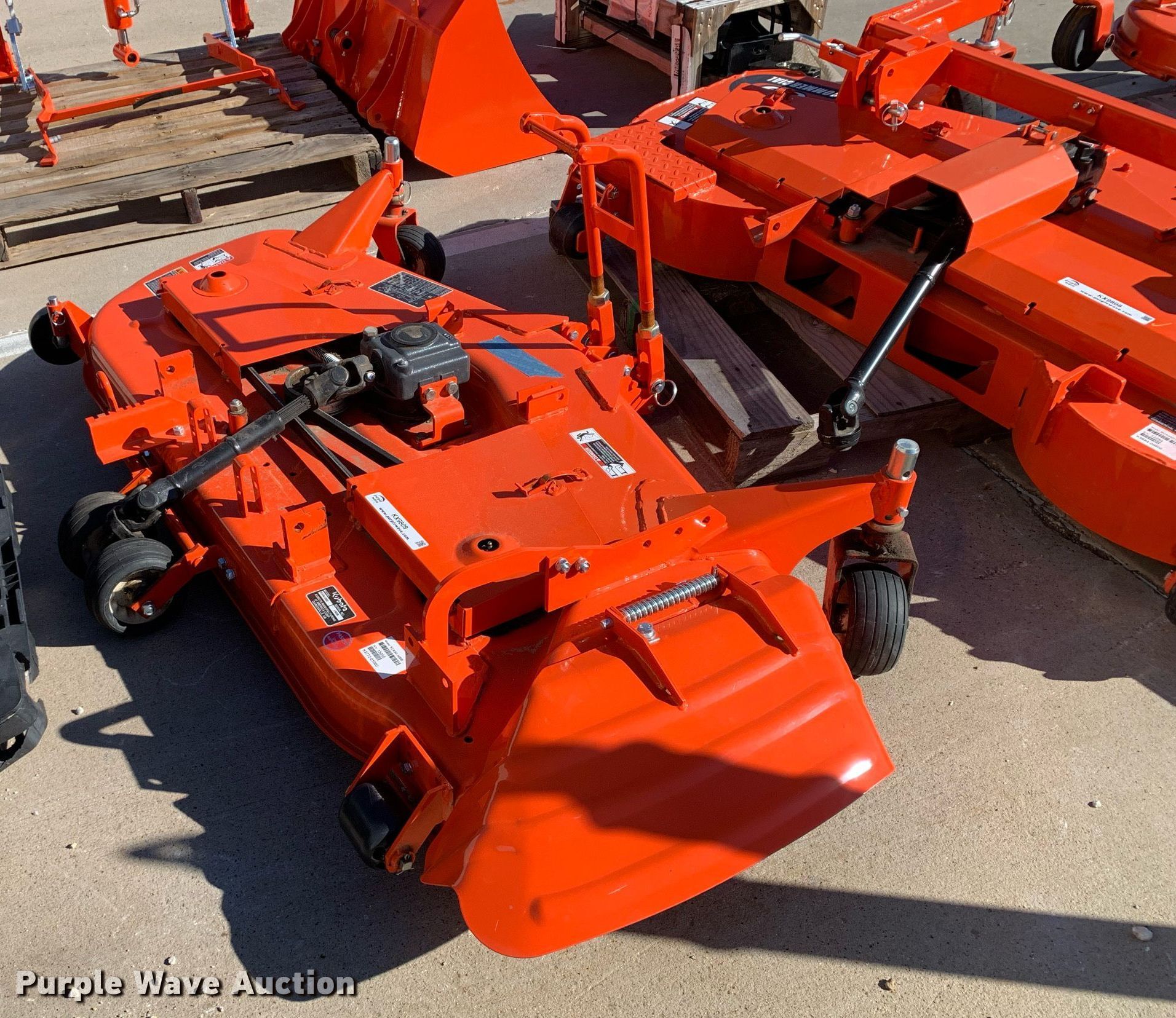 Kubota RCK60-30BB 5 'W mower deck in Grapevine, TX | Item KX9809 sold ...