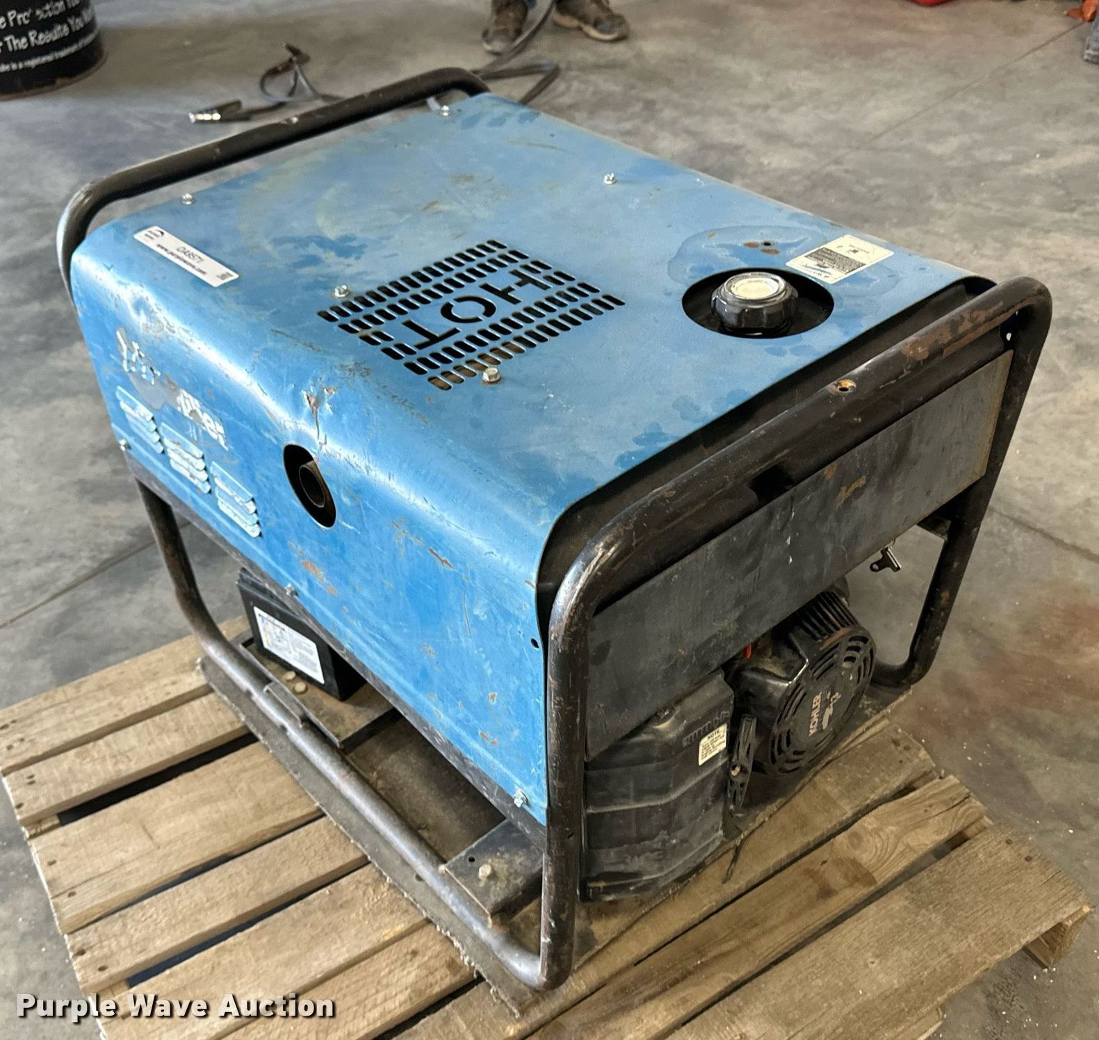 Miller Blue Star 185 welder/generator in Ulysses, KS | Item OA9571 sold ...