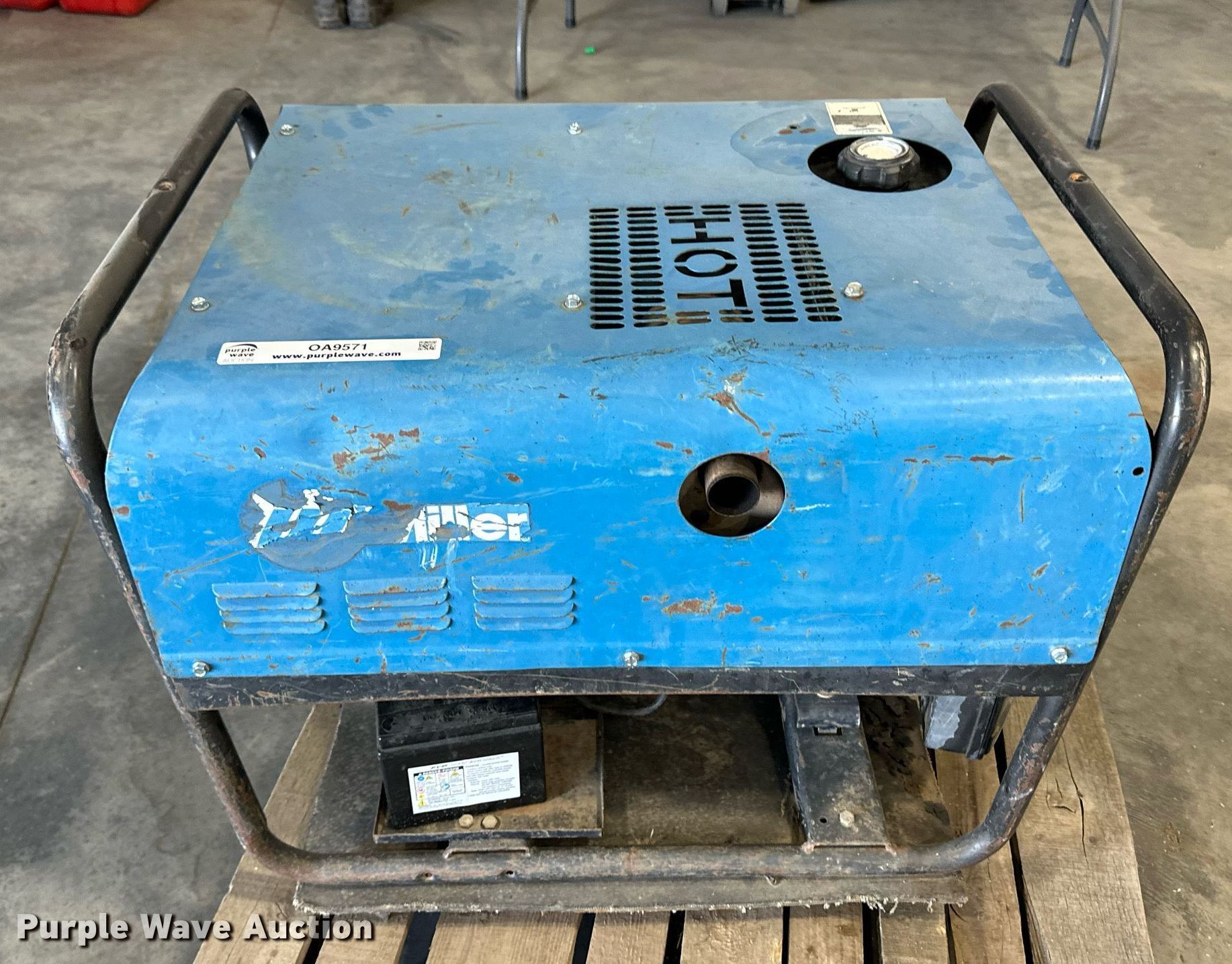 Miller Blue Star 185 welder/generator in Ulysses, KS | Item OA9571 sold ...