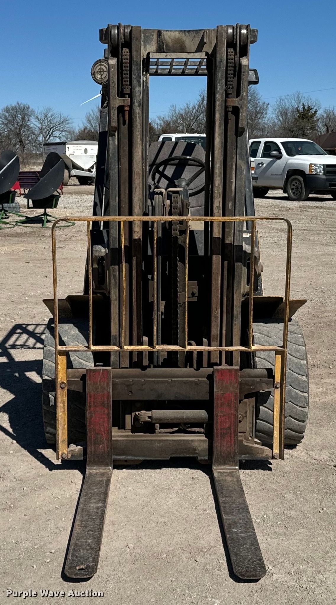 Hyster H50XL forklift in Hepler, KS | Item OJ9642 for sale | Purple Wave