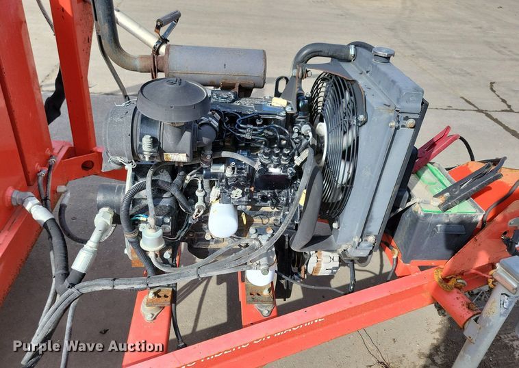 2013 Crafco EZ500 Series II melter applicator in Des Moines, IA | Item DG0429 sold | Purple Wave