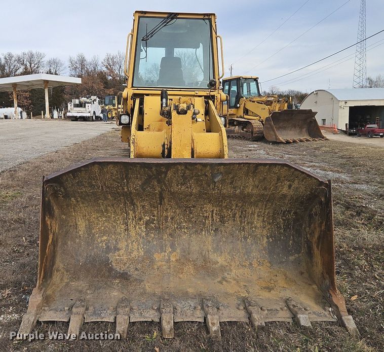1994 Caterpillar 953B track loader in Shawnee, KS | Item DN7212 sold ...