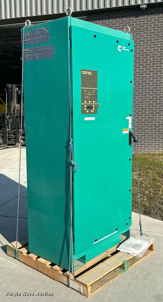 Cummins PowerCommand OTPCE-1421094 transfer switch in Columbia, MO ...