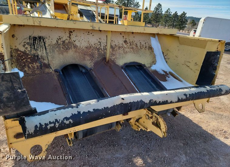 Rosco chip spreader in Black Hawk, SD | Item LA9717 for sale | Purple Wave