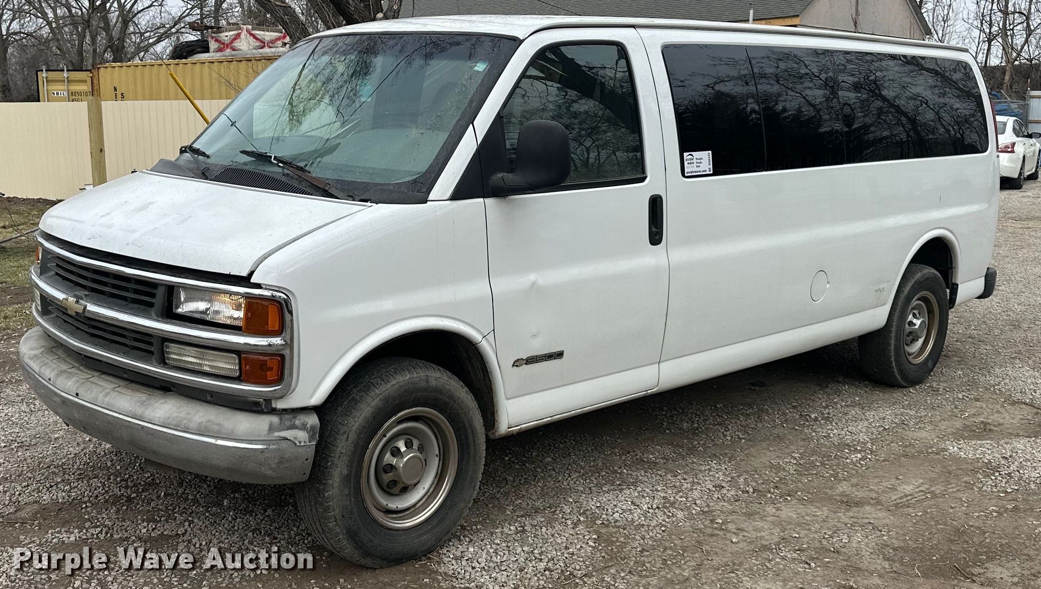 2000 Chevrolet Express 3500 van in Kansas City, KS | Item DQ6345 for ...