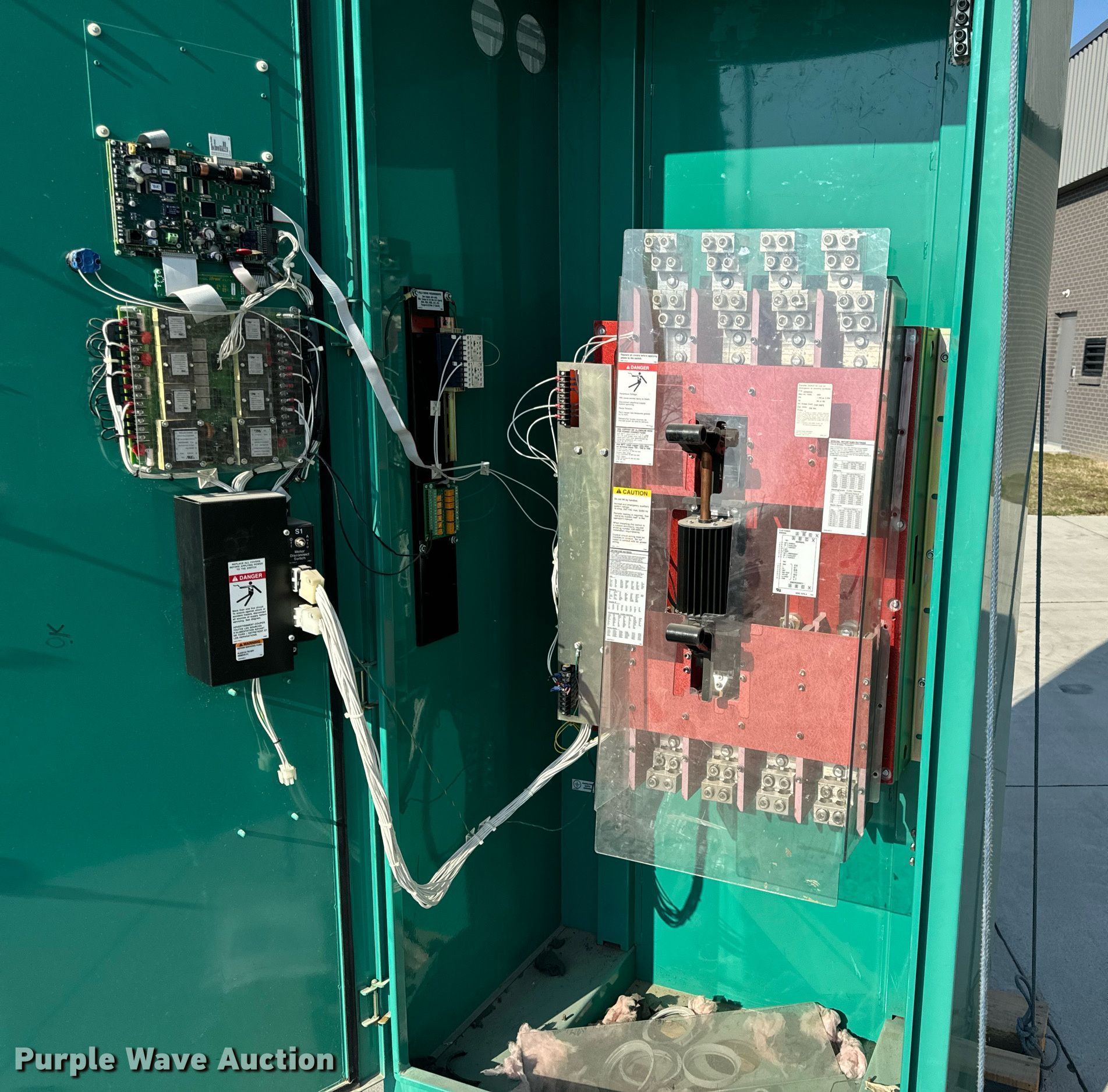 Cummins PowerCommand OTPCE-1421094 transfer switch in Columbia, MO ...