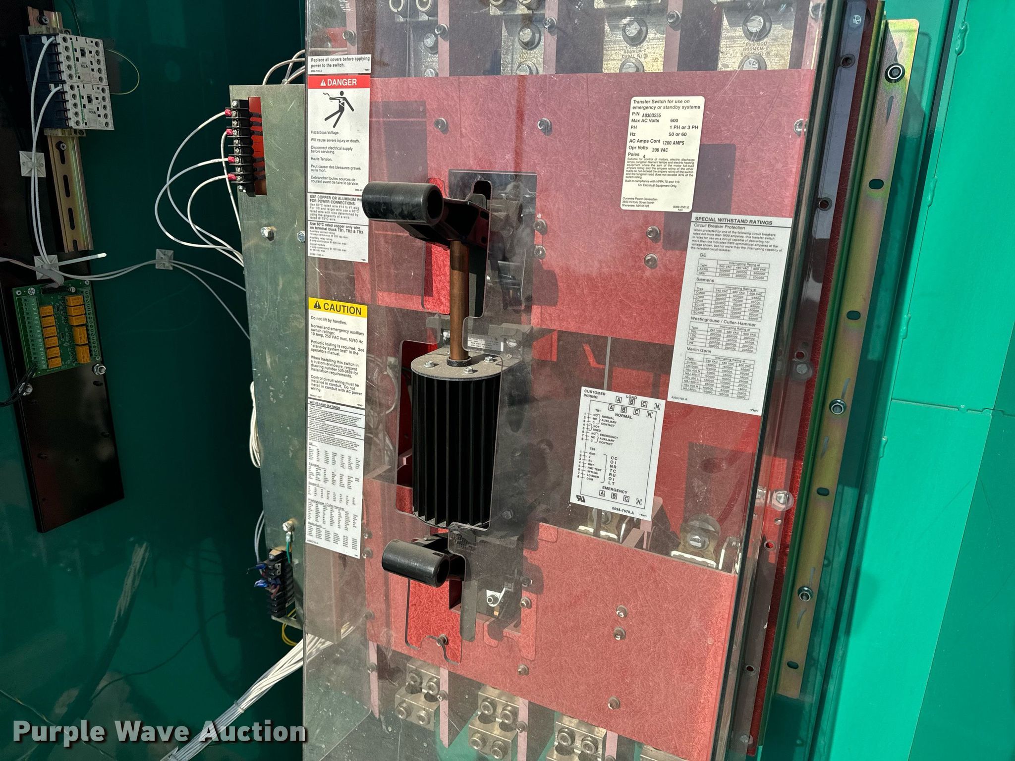 Cummins PowerCommand OTPCE-1421094 transfer switch in Columbia, MO ...