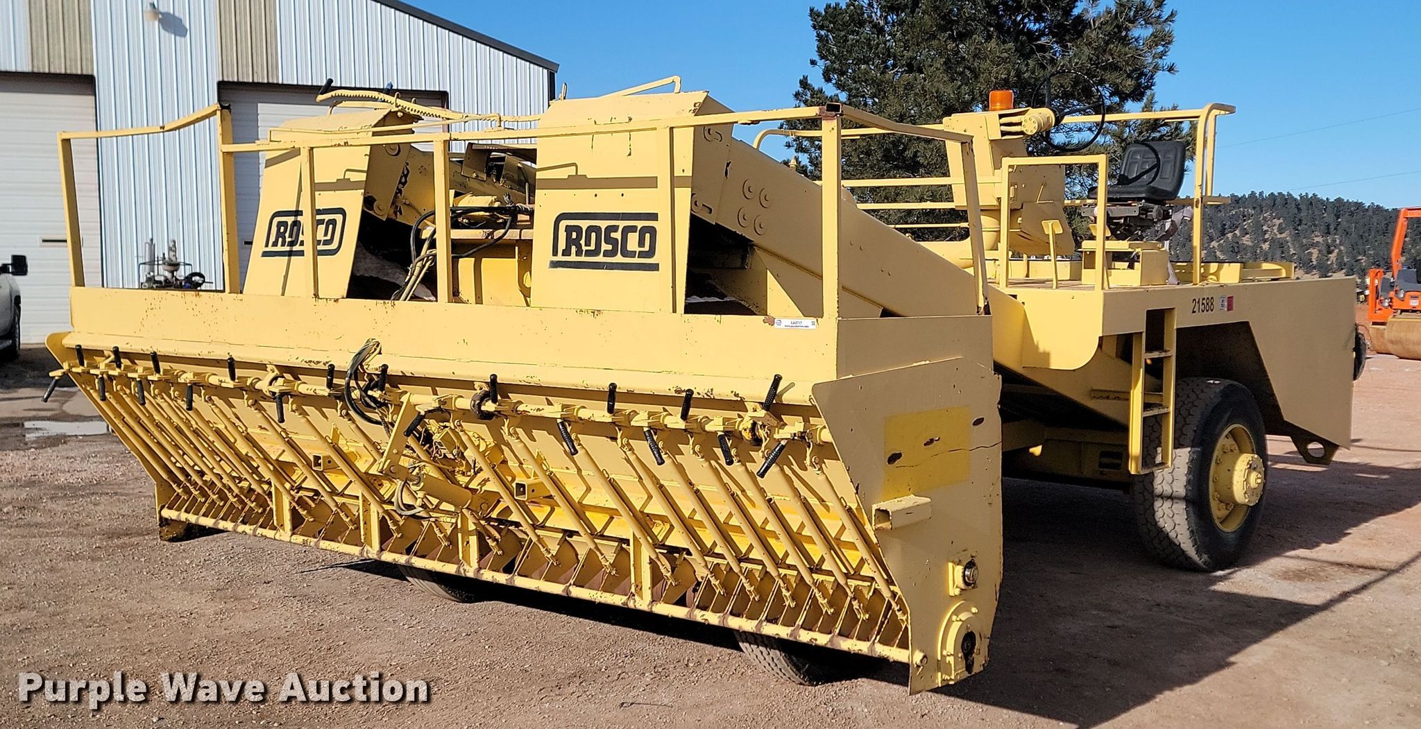 Rosco chip spreader in Black Hawk, SD | Item LA9717 for sale | Purple Wave