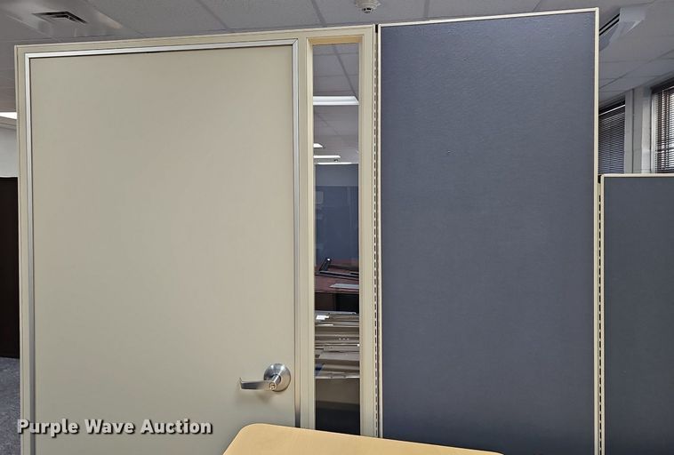 Cubicle sections in Manhattan, KS | Item EK5635 sold | Purple Wave