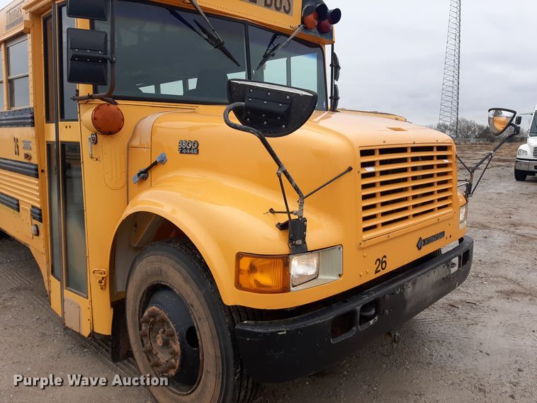 1998 International 3800 school bus in Anthony, KS | Item LX9882 sold ...