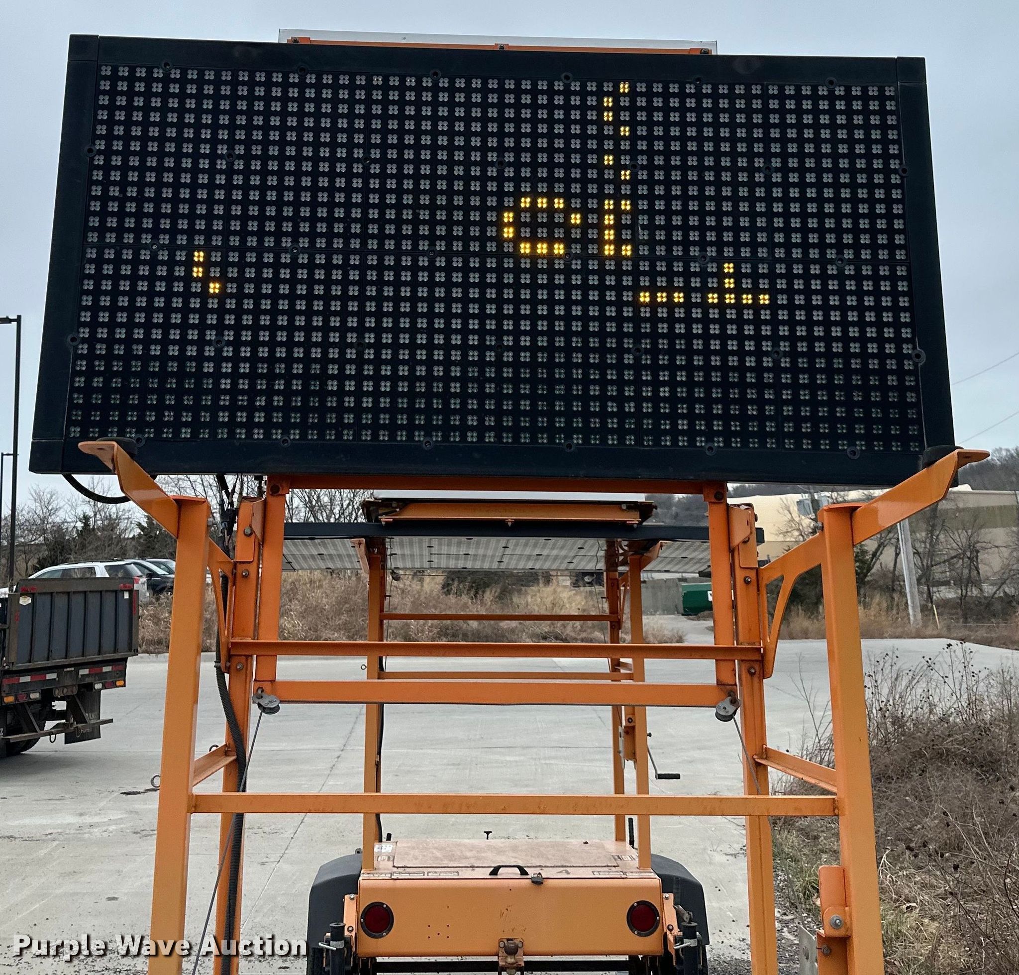 Message board trailer in Shawnee, KS | Item DQ6370 for sale | Purple Wave