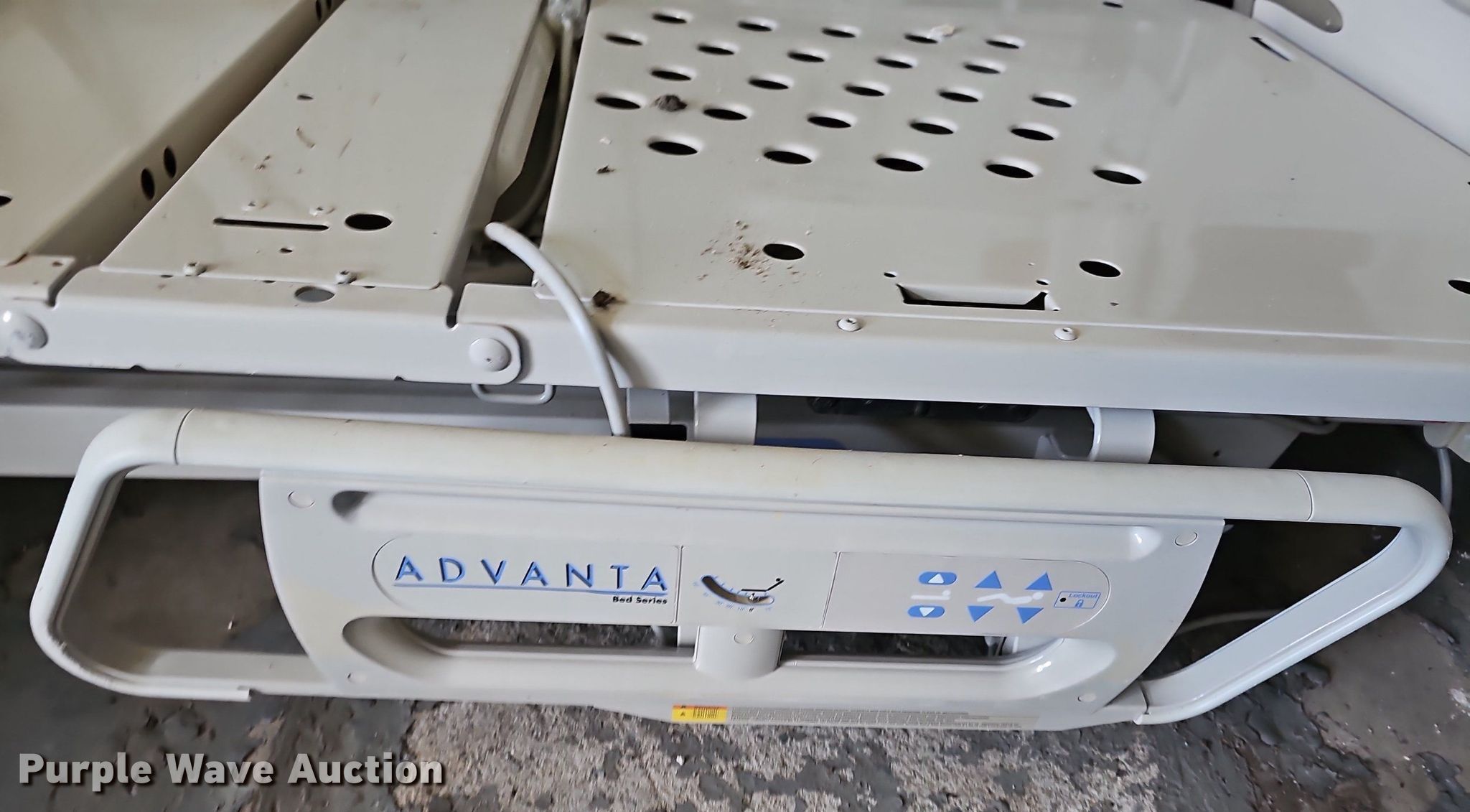 (3) Advanta hospital beds in Osawatomie, KS | Item EK5511 sold | Purple ...