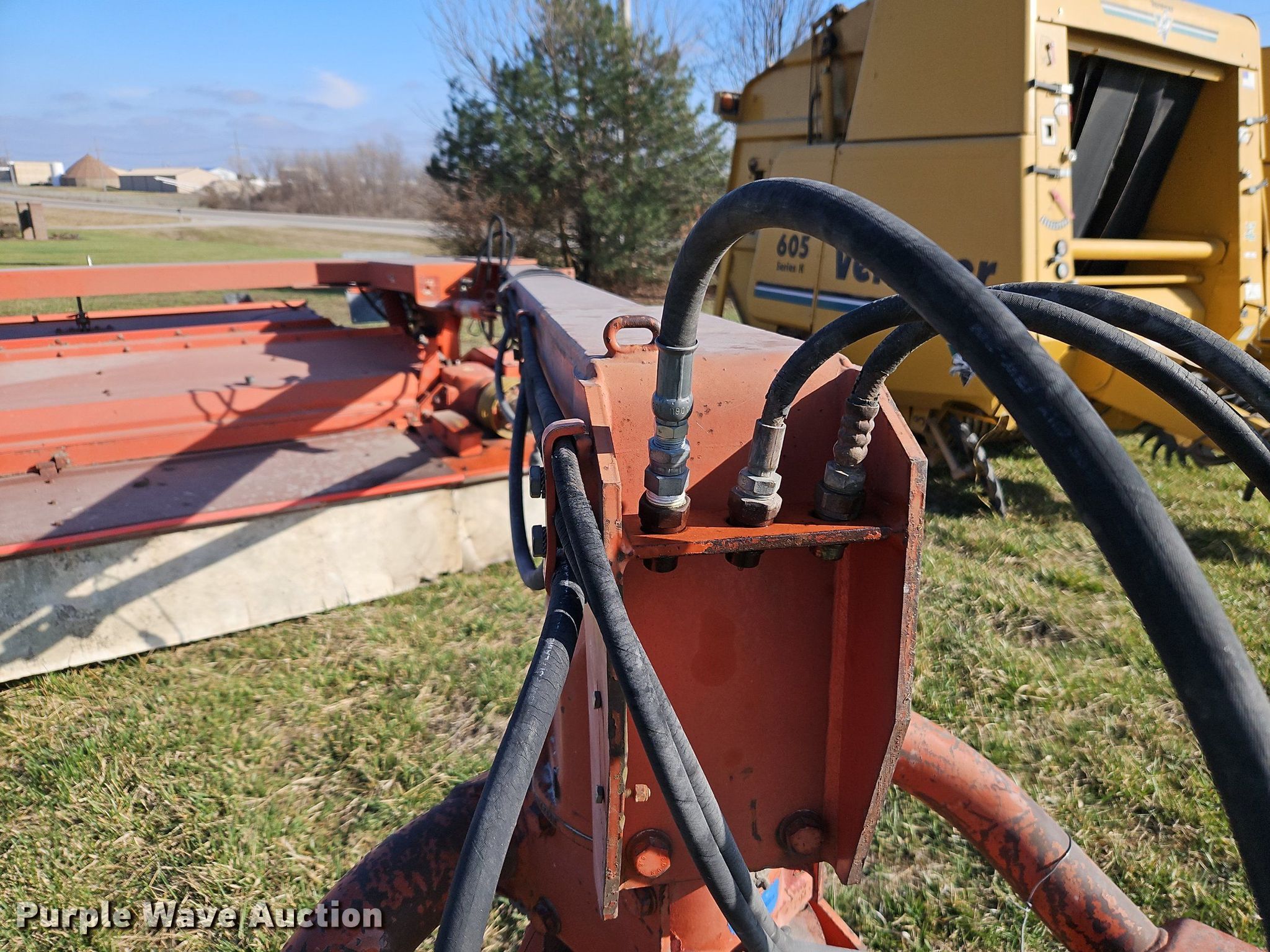 Kuhn FC 350 G windrower in Ottawa, KS | Item EI3615 sold | Purple Wave