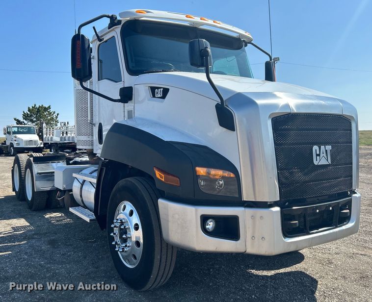 2016 Caterpillar CT660S semi truck in Collinsville, OK | Item EG1272 ...
