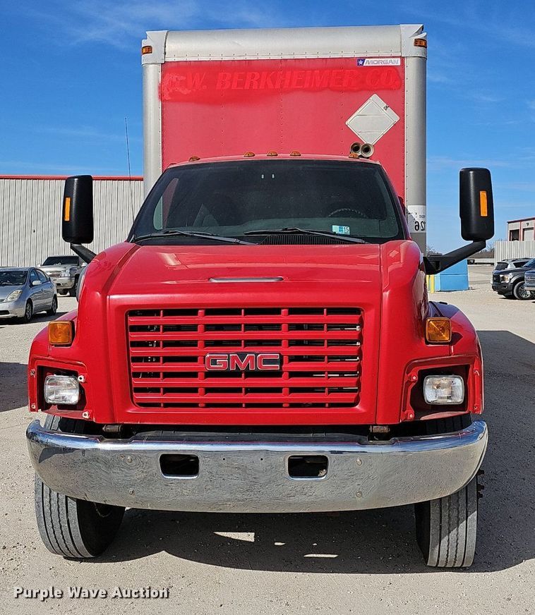 2007 GMC 7500 box truck in Strafford, MO | Item EJ6042 for sale | Purple Wave