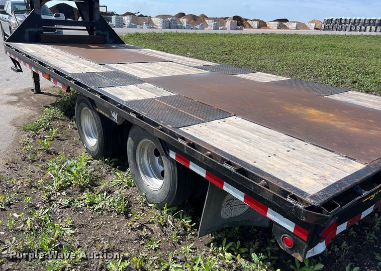 2015 Big Tex 25GN HD flatbed trailer in Hutto, TX | Item DS2929 sold ...