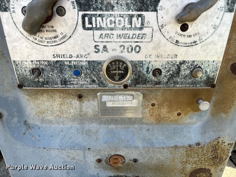 Lincon SA-200 welder/generator in Lawrence, KS | Item NS9508 for sale ...