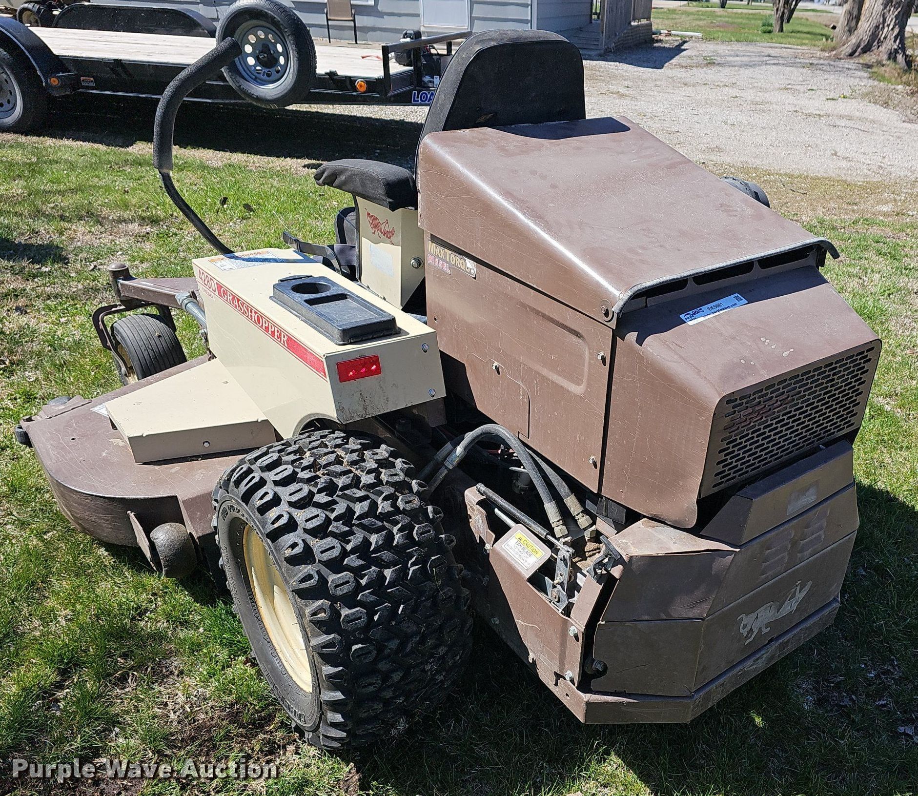 Grasshopper 428D ZTR lawn mower in Burlington, KS | Item EK5661 sold ...