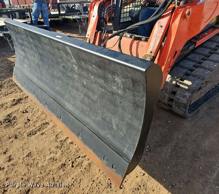 Skid steer dozer blade in Bolivar, MO | Item EJ5994 sold | Purple Wave