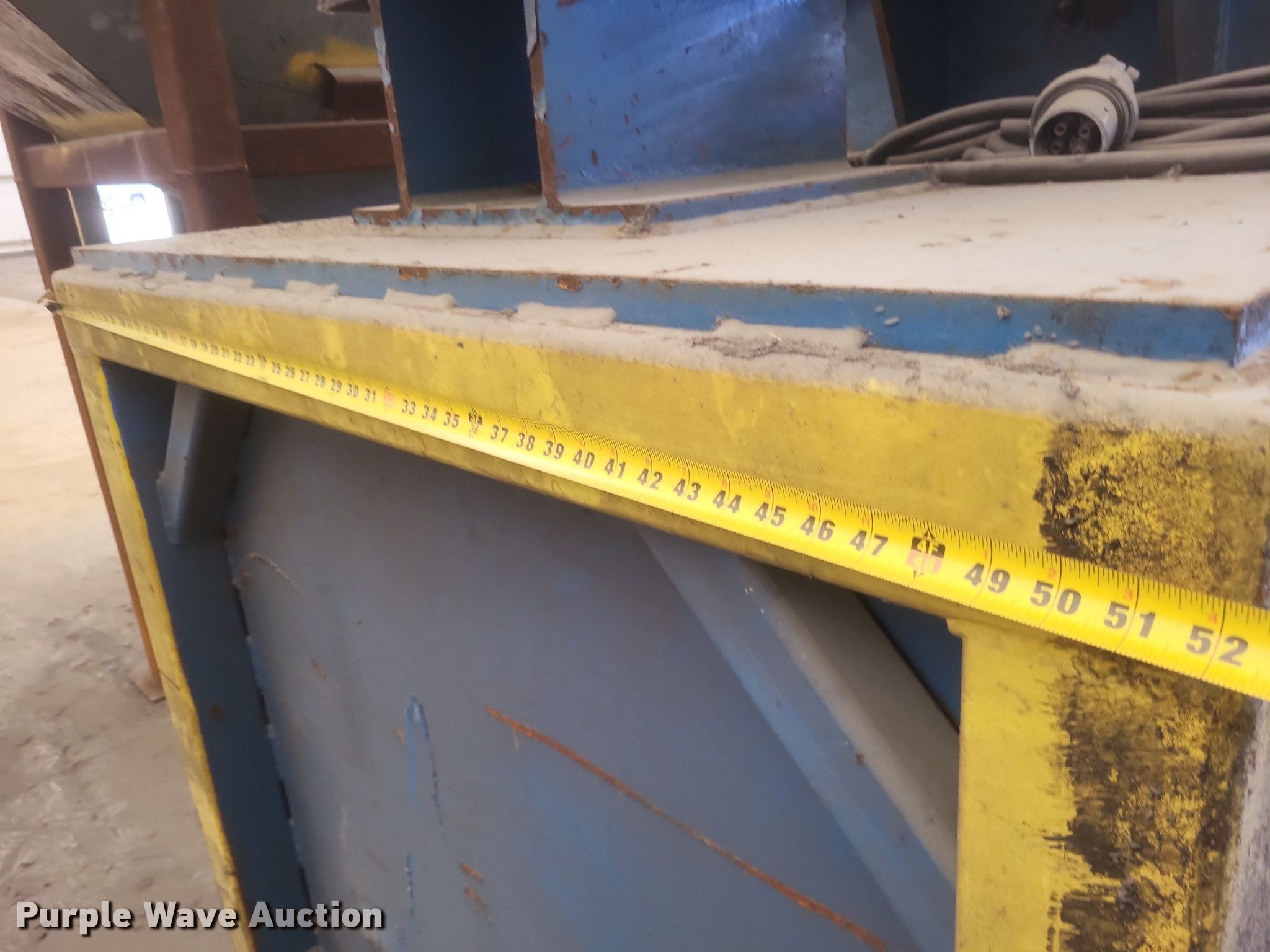 Williams crusher in Marston, MO | Item DO4855 sold | Purple Wave