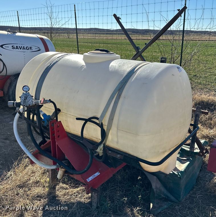 Sprayer in Quemado, TX | Item KV9892 sold | Purple Wave