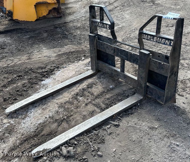 Value Implement 48" L skid steer forks in St. Paul, MN | Item DO3411 ...