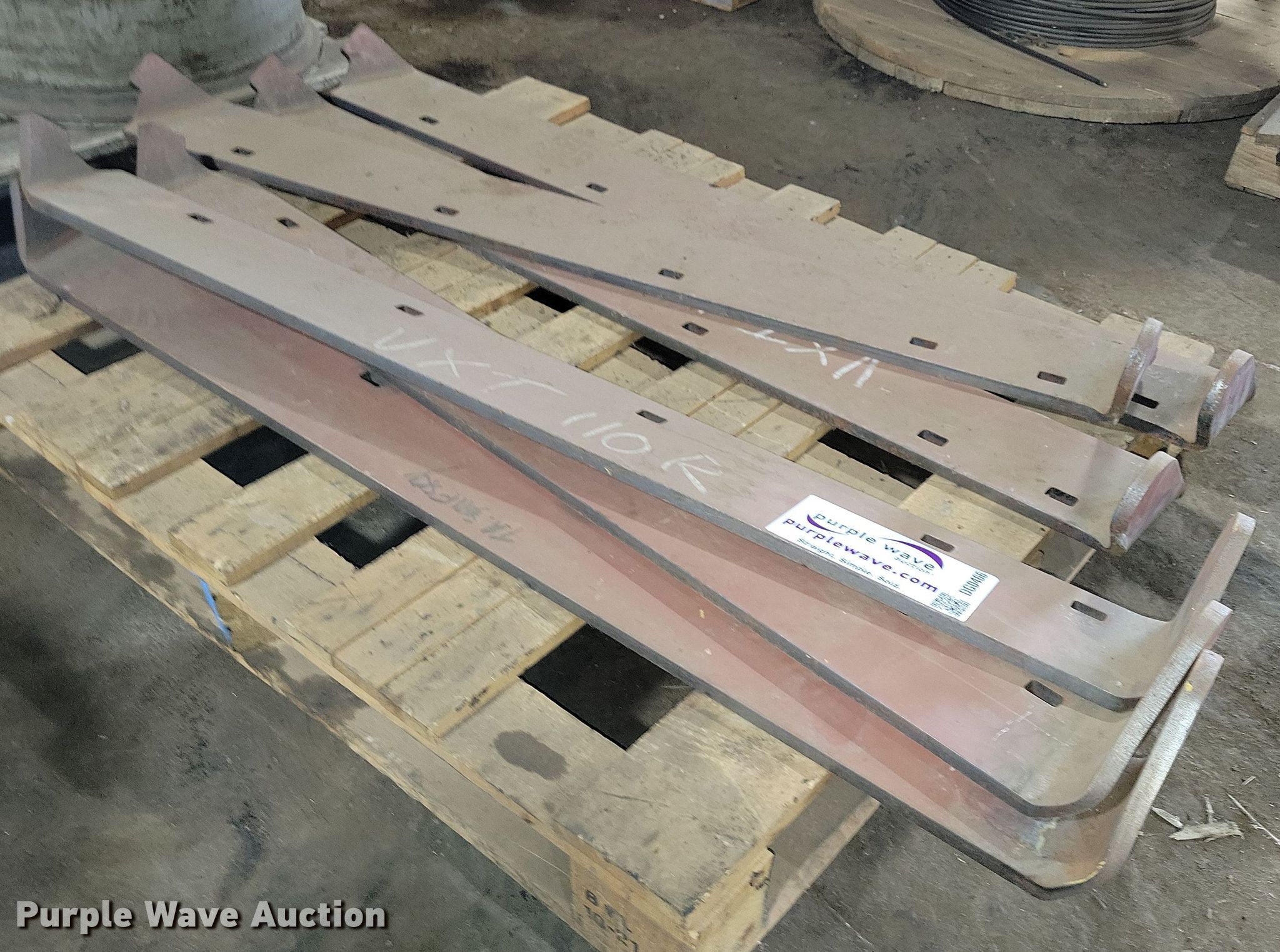 (6) Boss VXT V snow plow parts in St. Paul, MN | Item DG0466 for sale ...