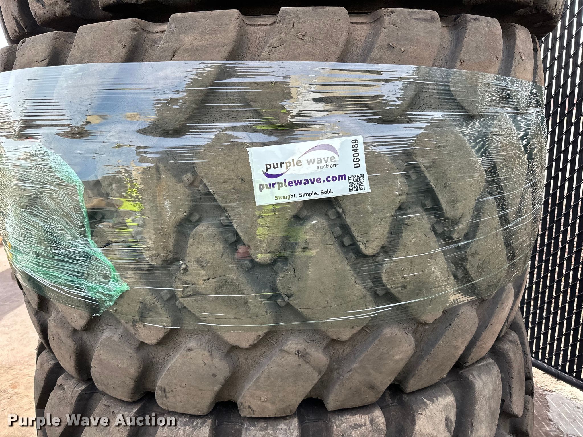 (3) 875/65R29 tires in St Paul, MN | Item DG0489 sold | Purple Wave