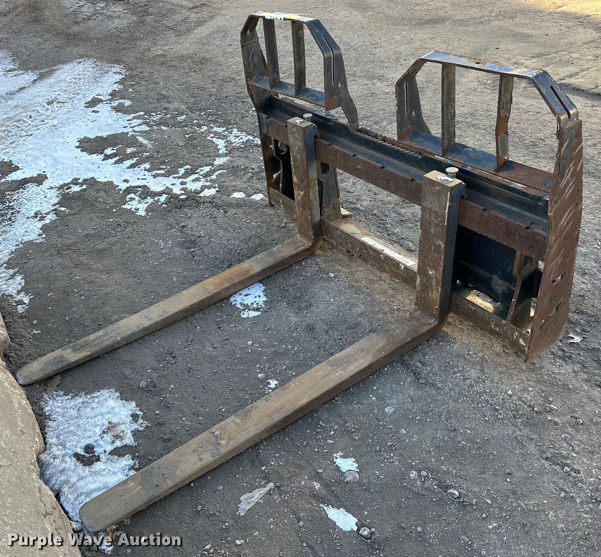 Bobcat 48" L skid steer forks in St. Paul, MN | Item DL7925 sold ...
