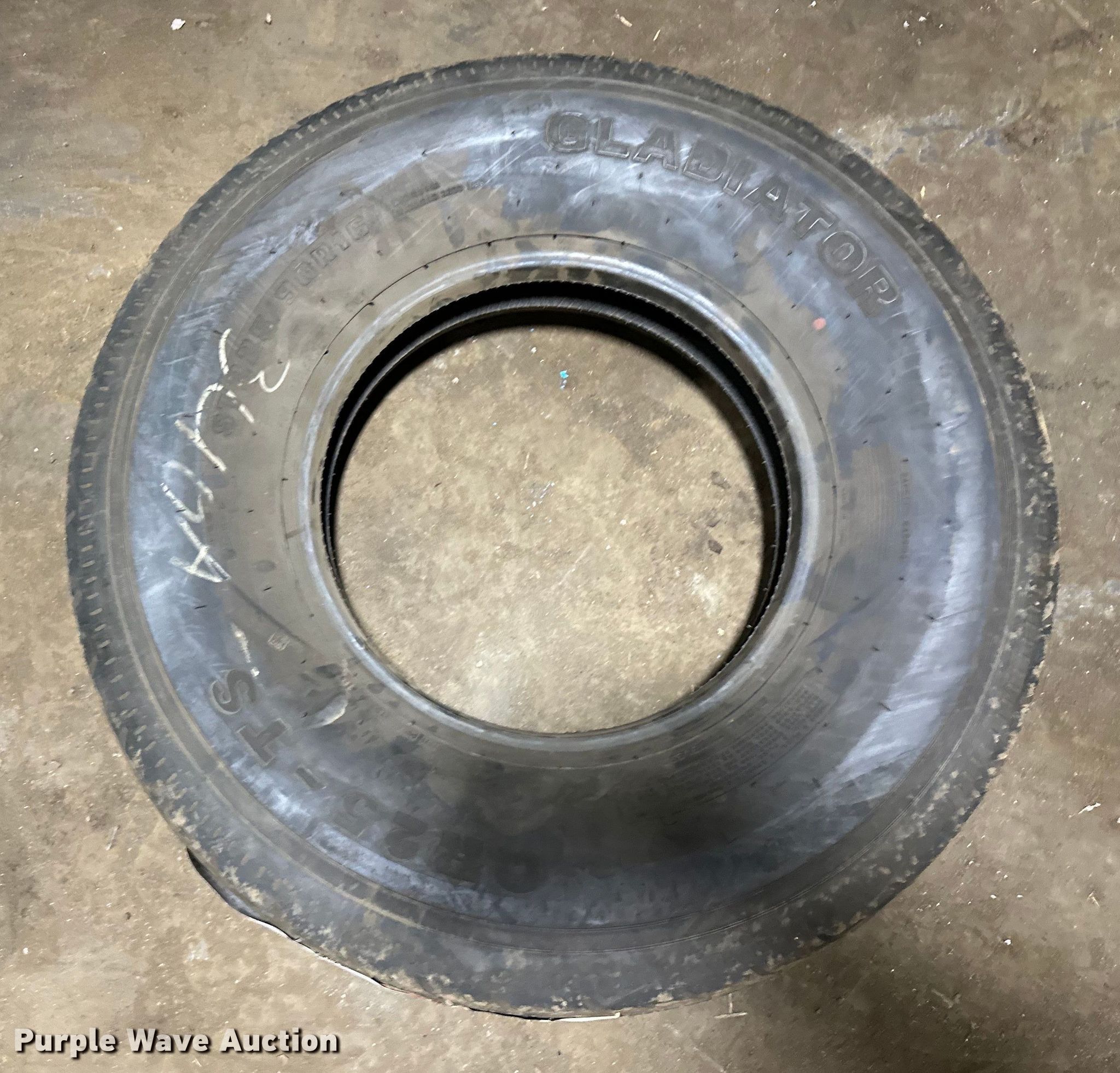 Gladiator ST225/90R14 tire in St. Paul, MN | Item DO3316 for sale ...