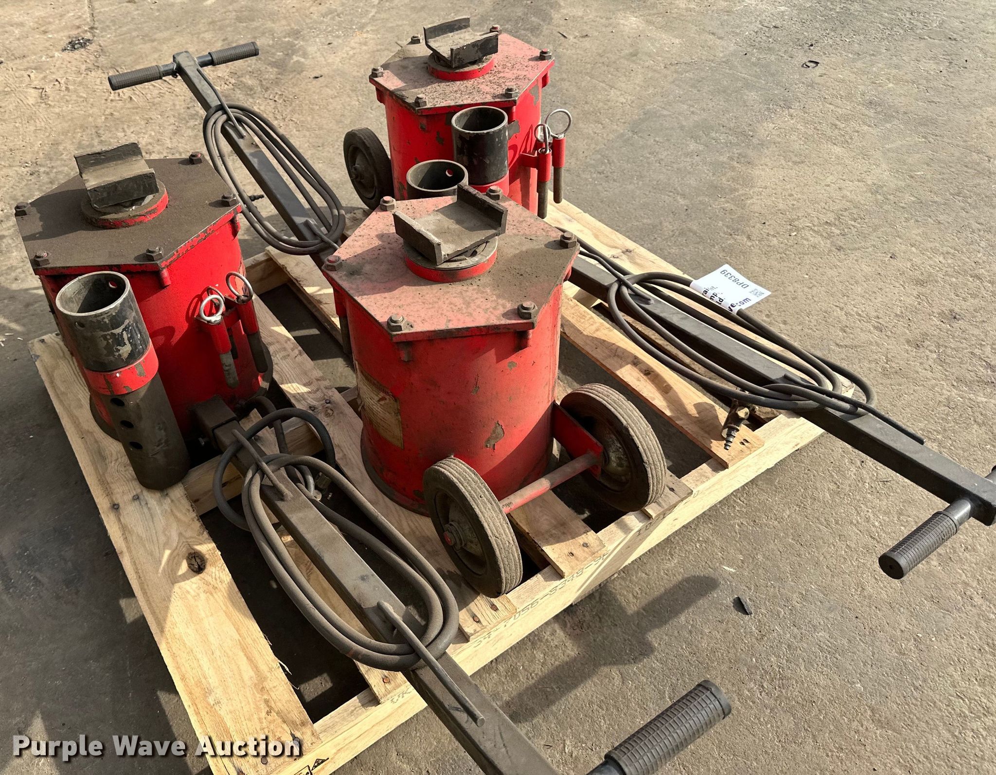 (3) ATD pneumatic jacks in St. Paul, MN | Item DP8339 for sale | Purple ...