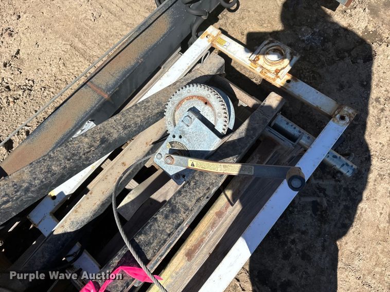 Light tower parts in Savage, MN | Item DQ0732 sold | Purple Wave