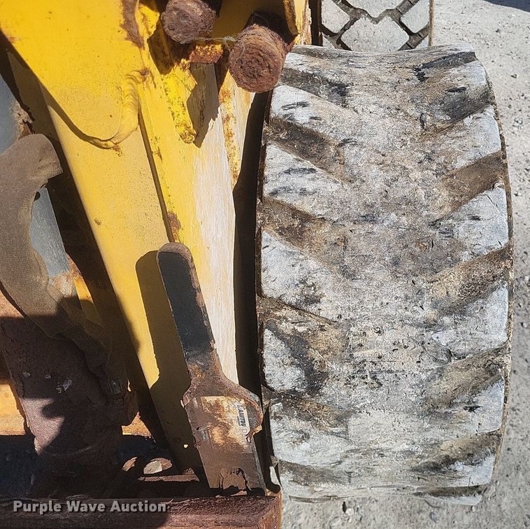 Gehl 5640 Turbo skid steer loader in Jackson, MO | Item MJ9035 for sale ...