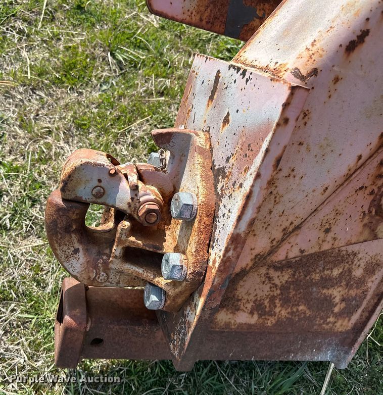 Fifth wheel pintle hitch attachment in Nowata, OK | Item OM9343 for ...