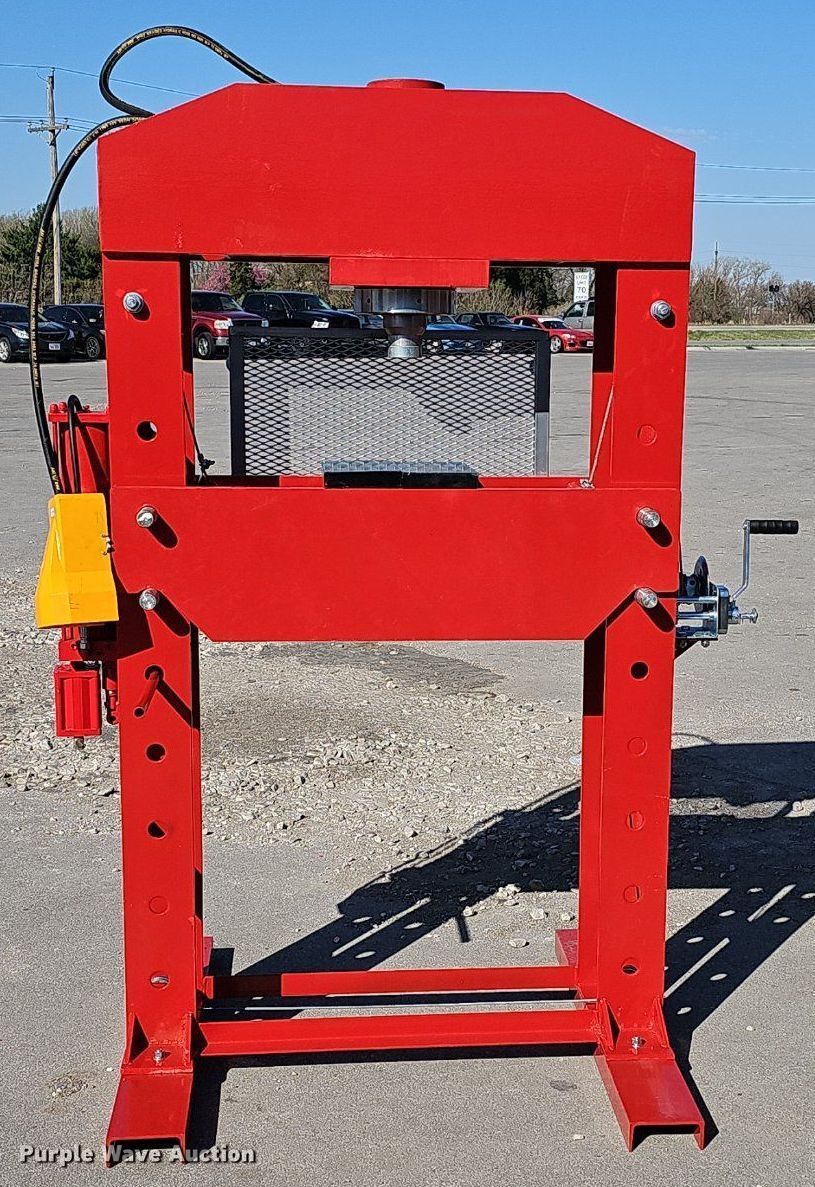 100 ton shop press Hydraulic press in Waterloo, NE | Item DP0827 sold ...