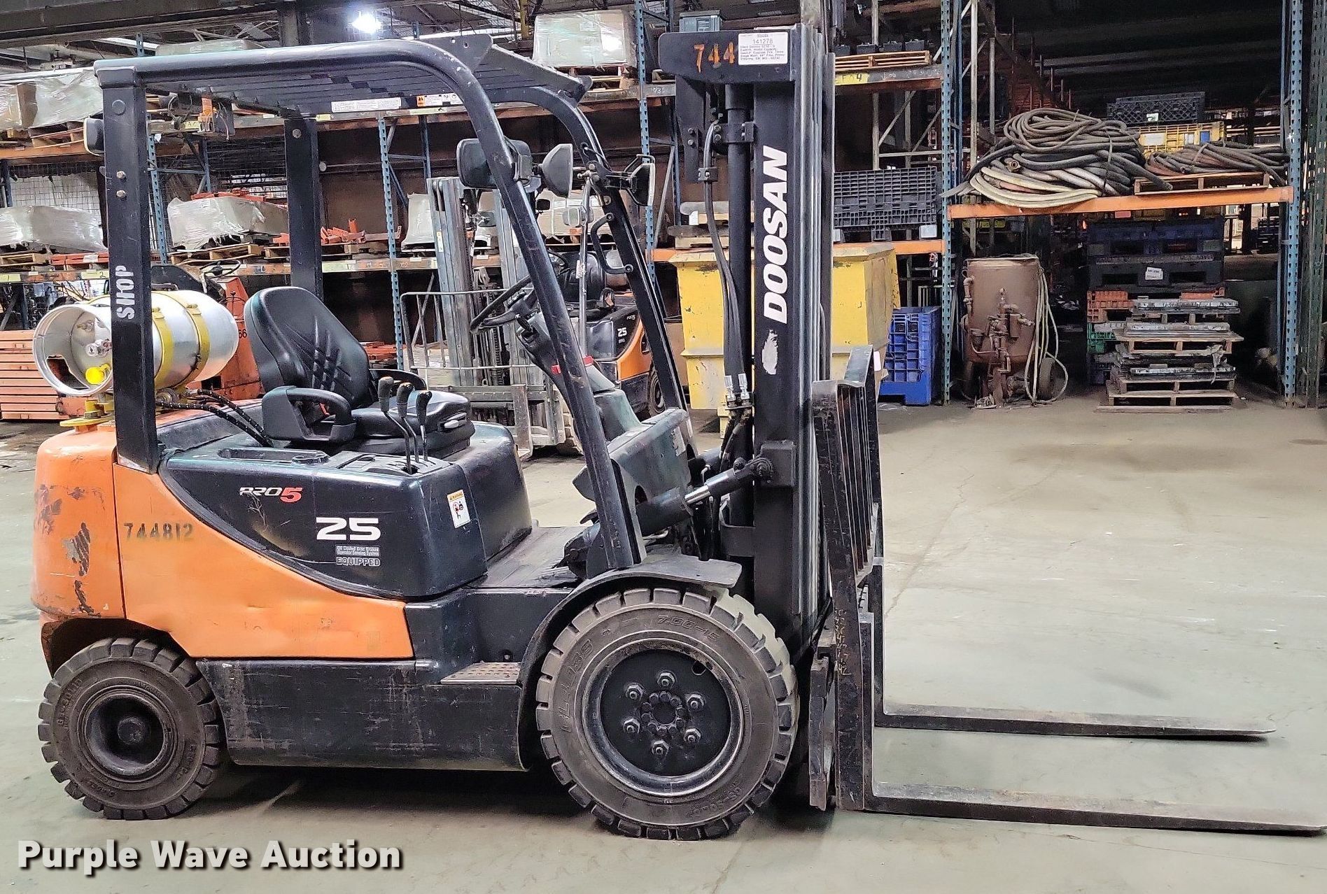 2008 Doosan G25E-5 forklift in Kansas City, MO | Item DR7969 for sale ...