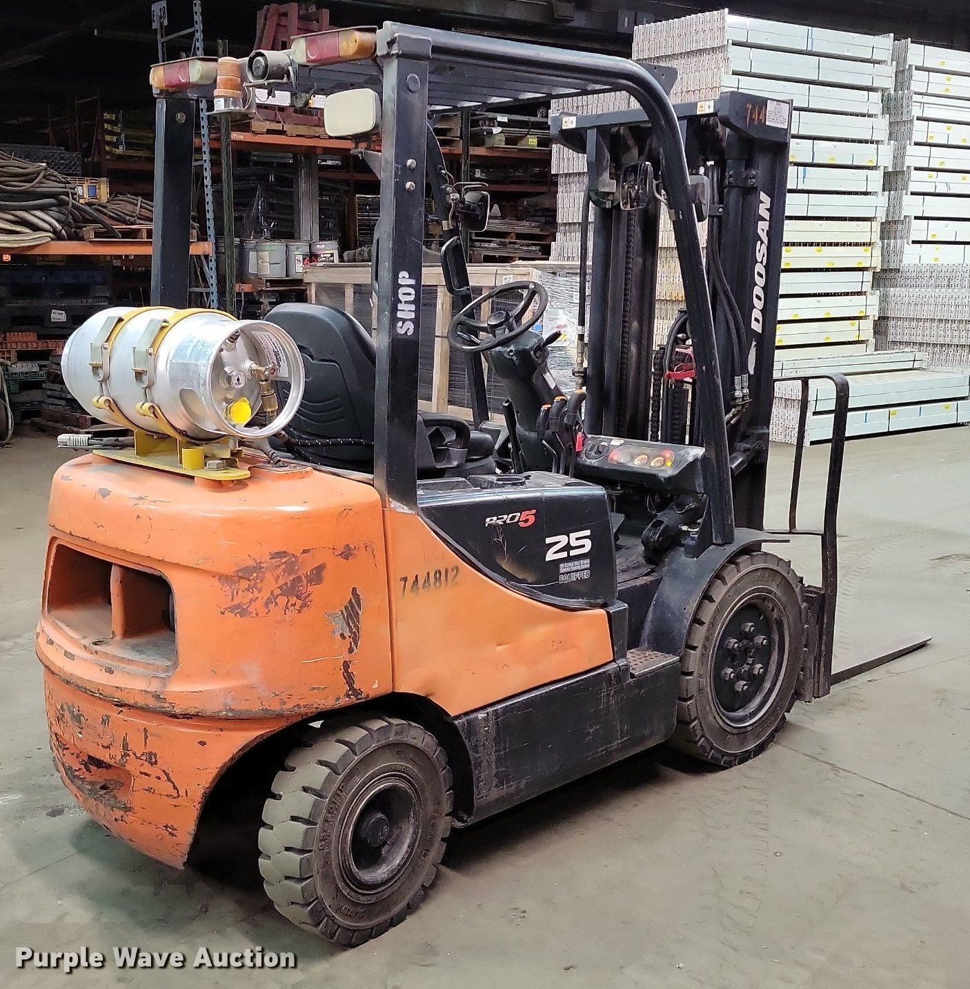 2008 Doosan G25E-5 forklift in Kansas City, MO | Item DR7969 for sale ...