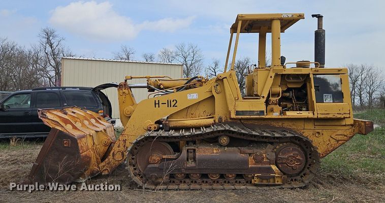 1985 Caterpillar 963 track loader in Olivet, KS | Item DR8565 sold | Purple Wave