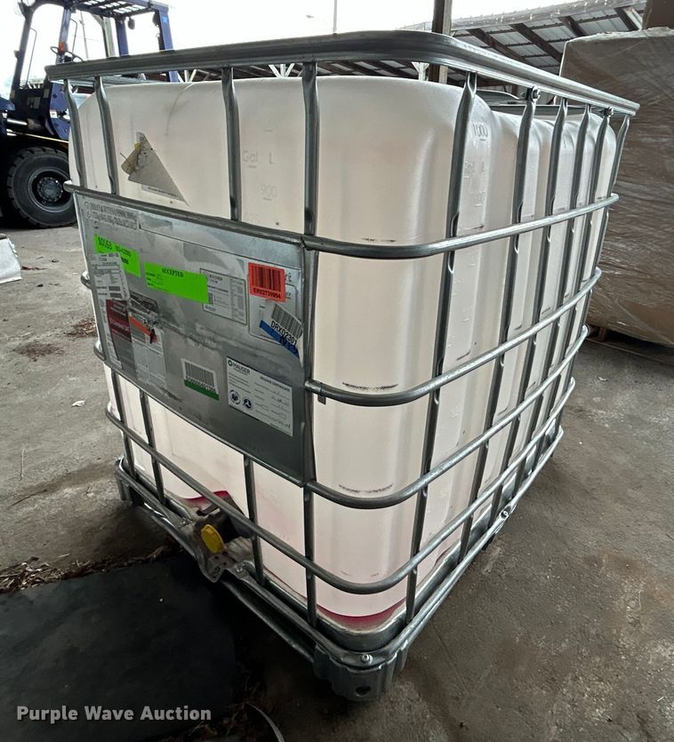 Poly tote in Tulsa, OK | Item EG0300 sold | Purple Wave