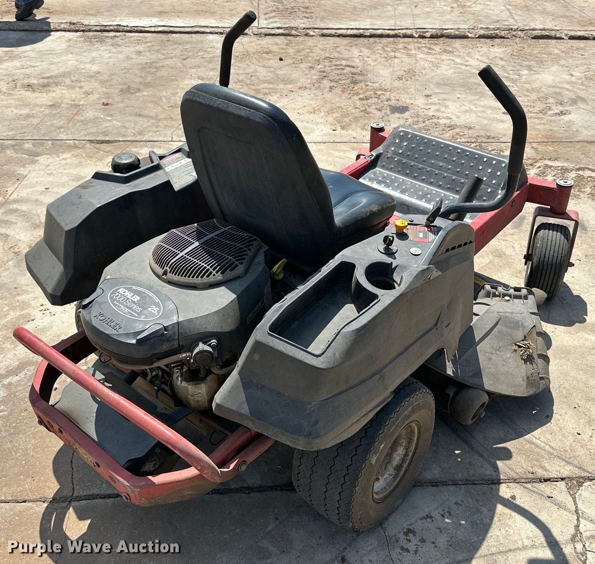 Troy-Bilt ZTR lawn mower in Mangum, OK | Item DG4353 for sale | Purple Wave