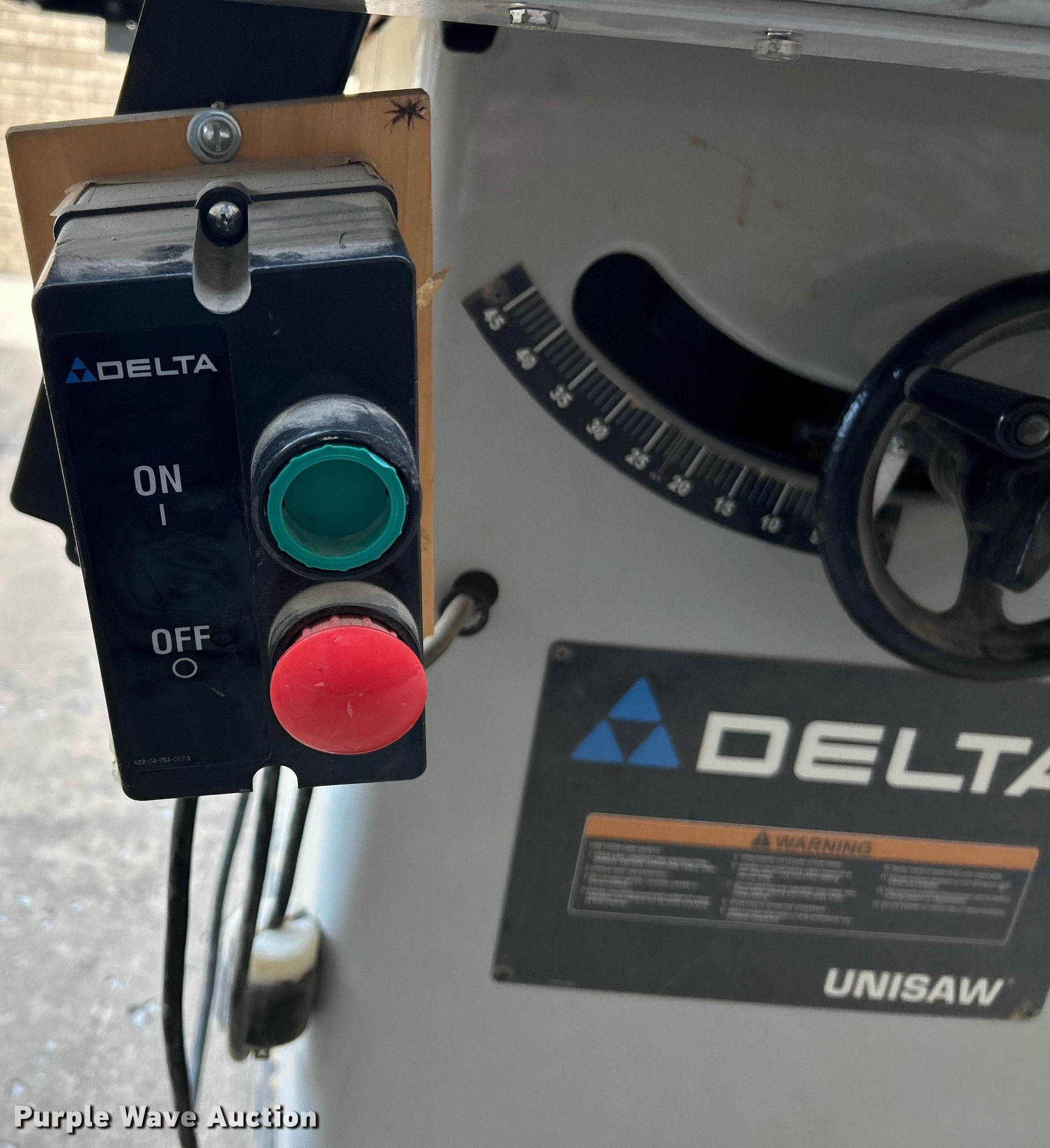 Powermatic 3520B wood lathe in Collinsville, IL | Item EK4348 sold ...