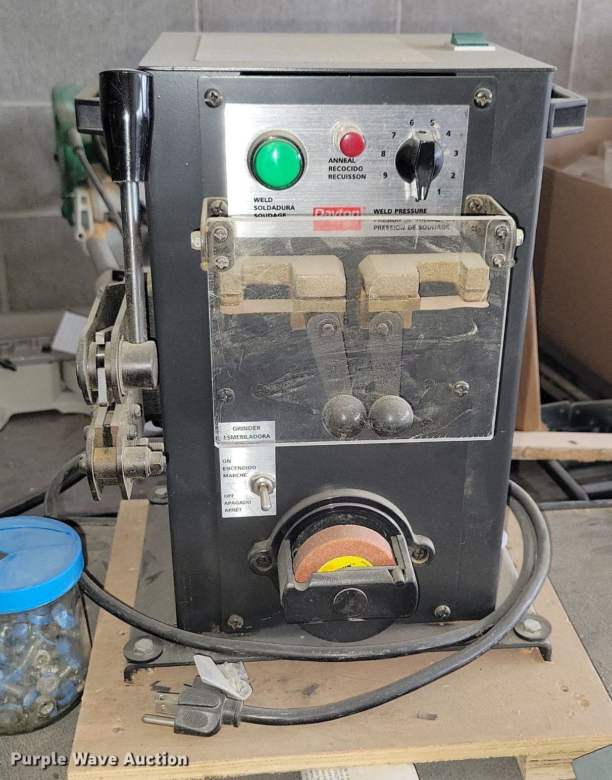 Tools in Des Moines, IA | Item LC9908 for sale | Purple Wave