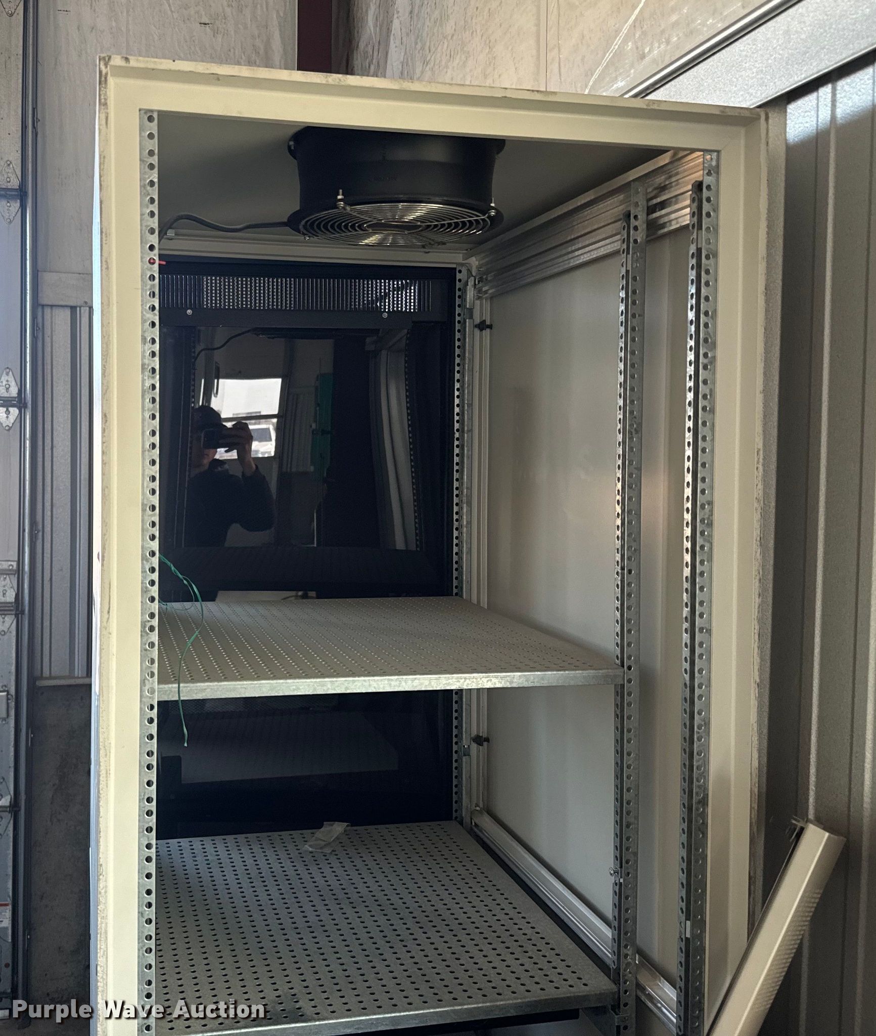 Approximately 9 computer server stations in Manhattan, KS | Item NF9380 ...